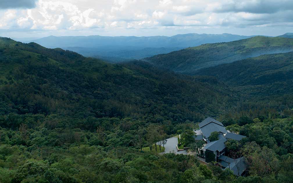 Our Retail Experience Centers: A Seamless Shopping Journey